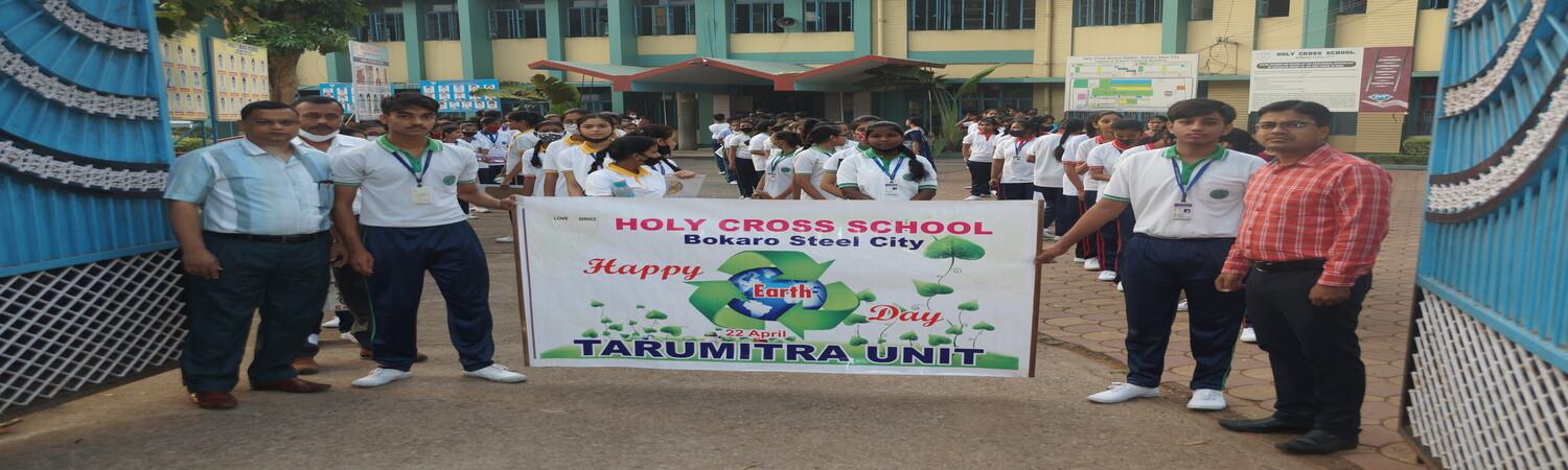 HOLY CROSS SCHOOL